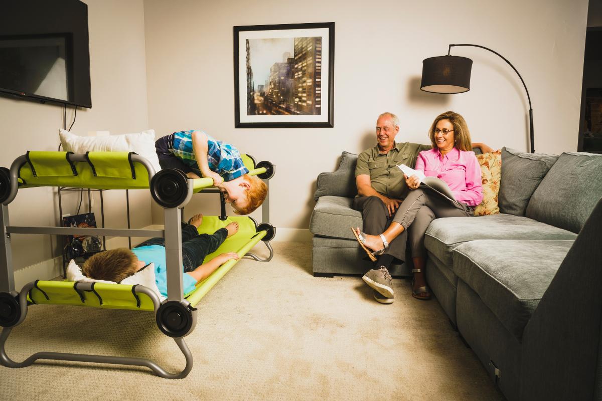 Grandchild Bedroom Ideas: Smart Ways to Create Cozy Spaces | Disc-O-Bed ...